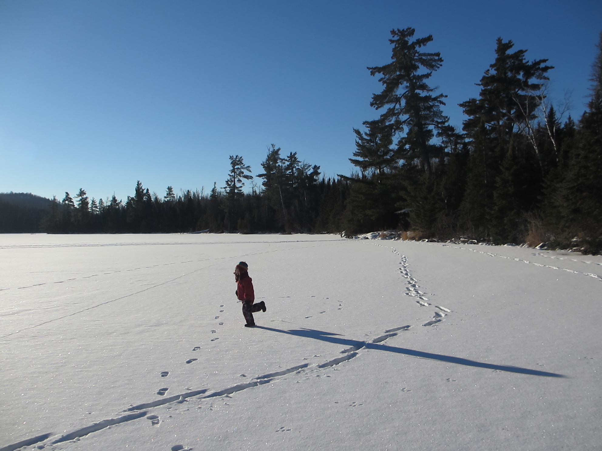 Winter hike-in cabin camping with children at Tettegouche State Park ...